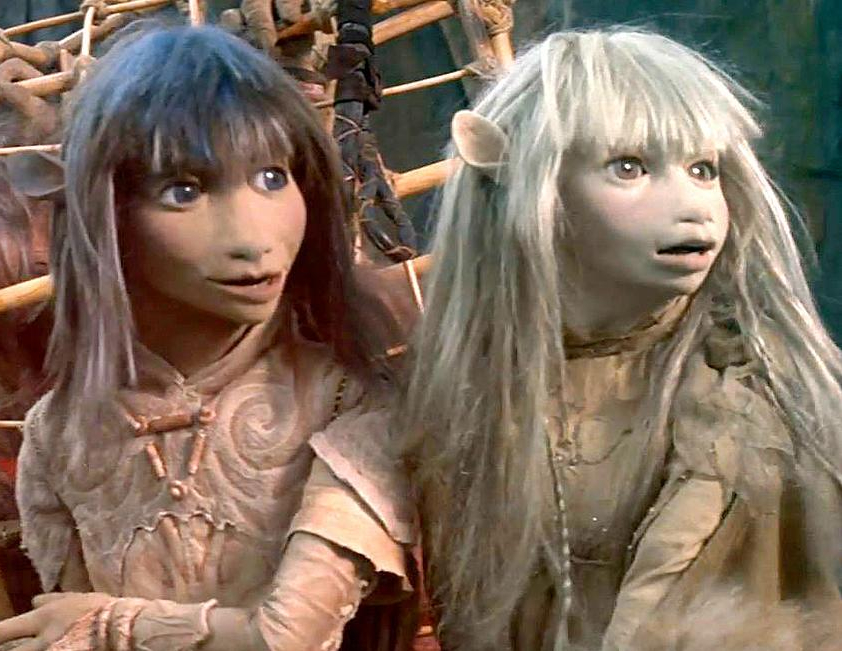 The Dark Crystal Movie Review: The Puppet Film that Traumatized Many ...
